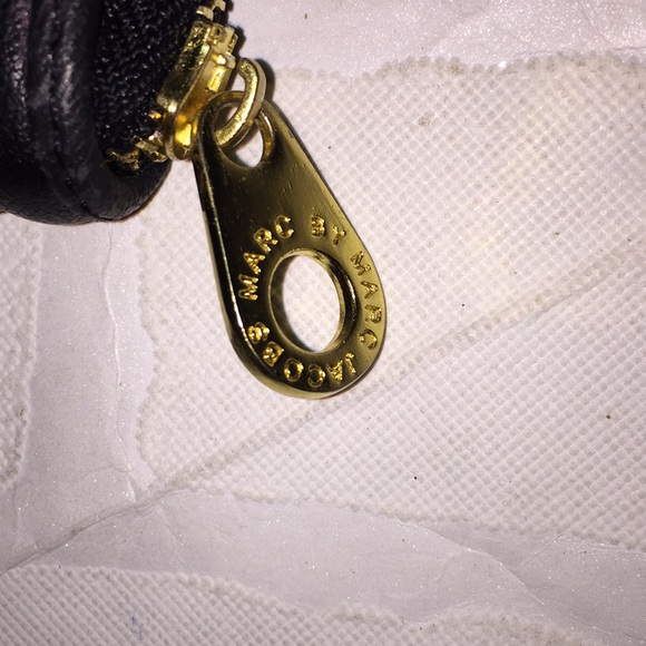 Marc By Marc Jacobs | Bags | Marc By Marc Jacobs Zip Wallet | Poshmark